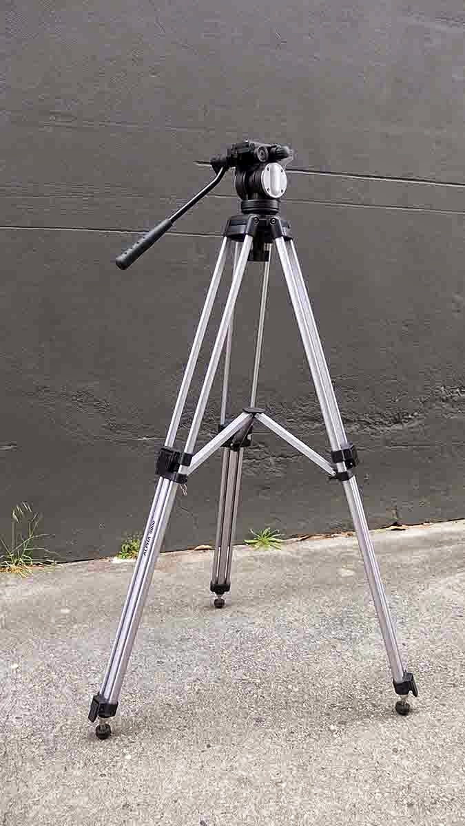 Langenzenn Attacks - The Cullmann Tripods Are Coming! – Camera Electronic