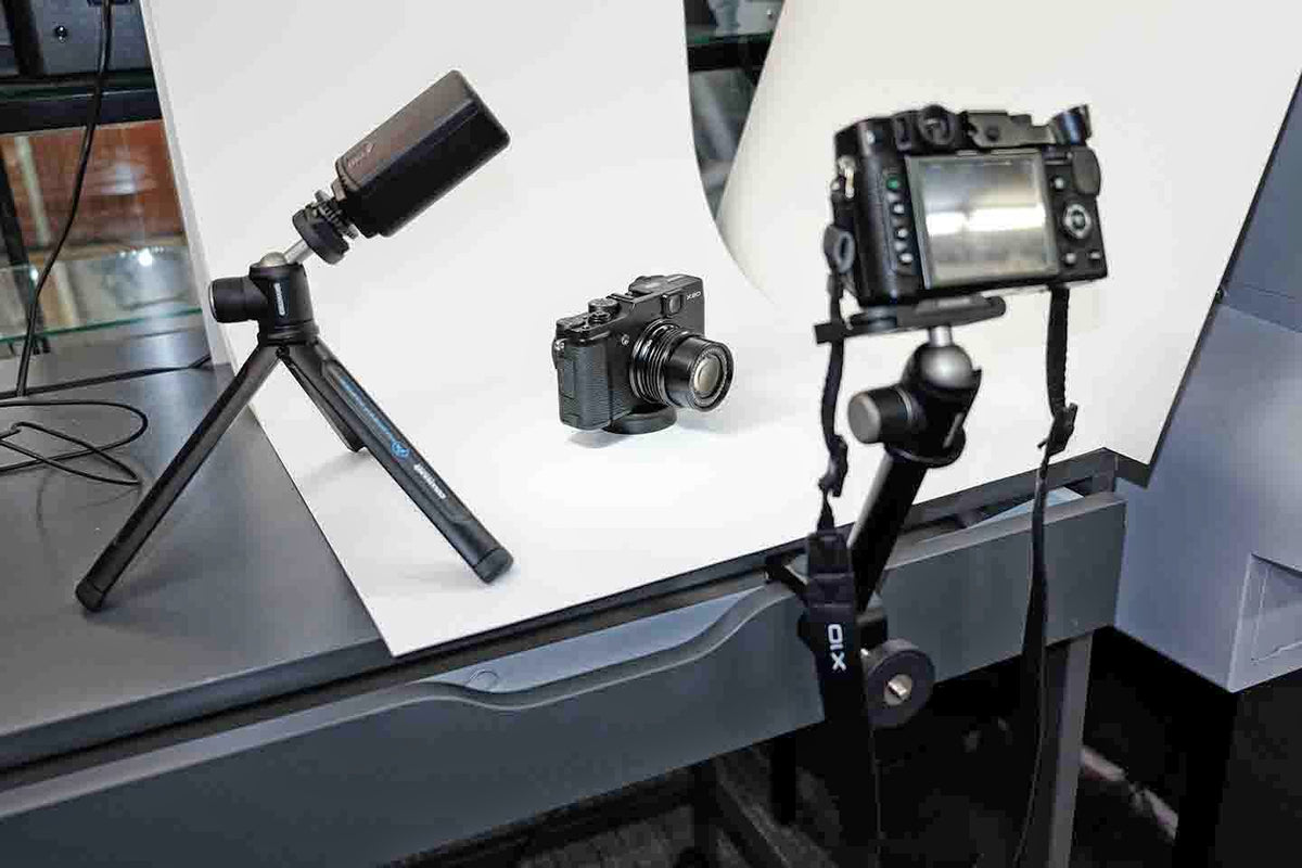 Tiny Studio With Cullmann And Promaster – Camera Electronic