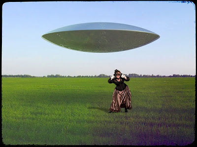 The DSLR And The UFO – Camera Electronic